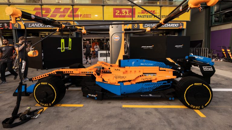 Formula 1 McLaren Lego-min - Campaign Middle East